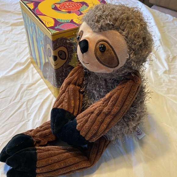 Scentsy | Toys | Scentsy Buddy Suzie The Sloth New In The Box | Poshmark